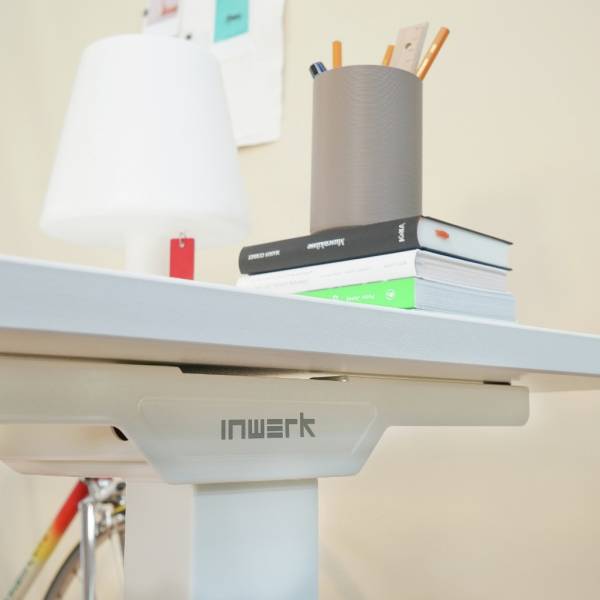 Höhenverstellbarer Schreibtisch Ecolift, Weiß | Inwerk Büromöbel