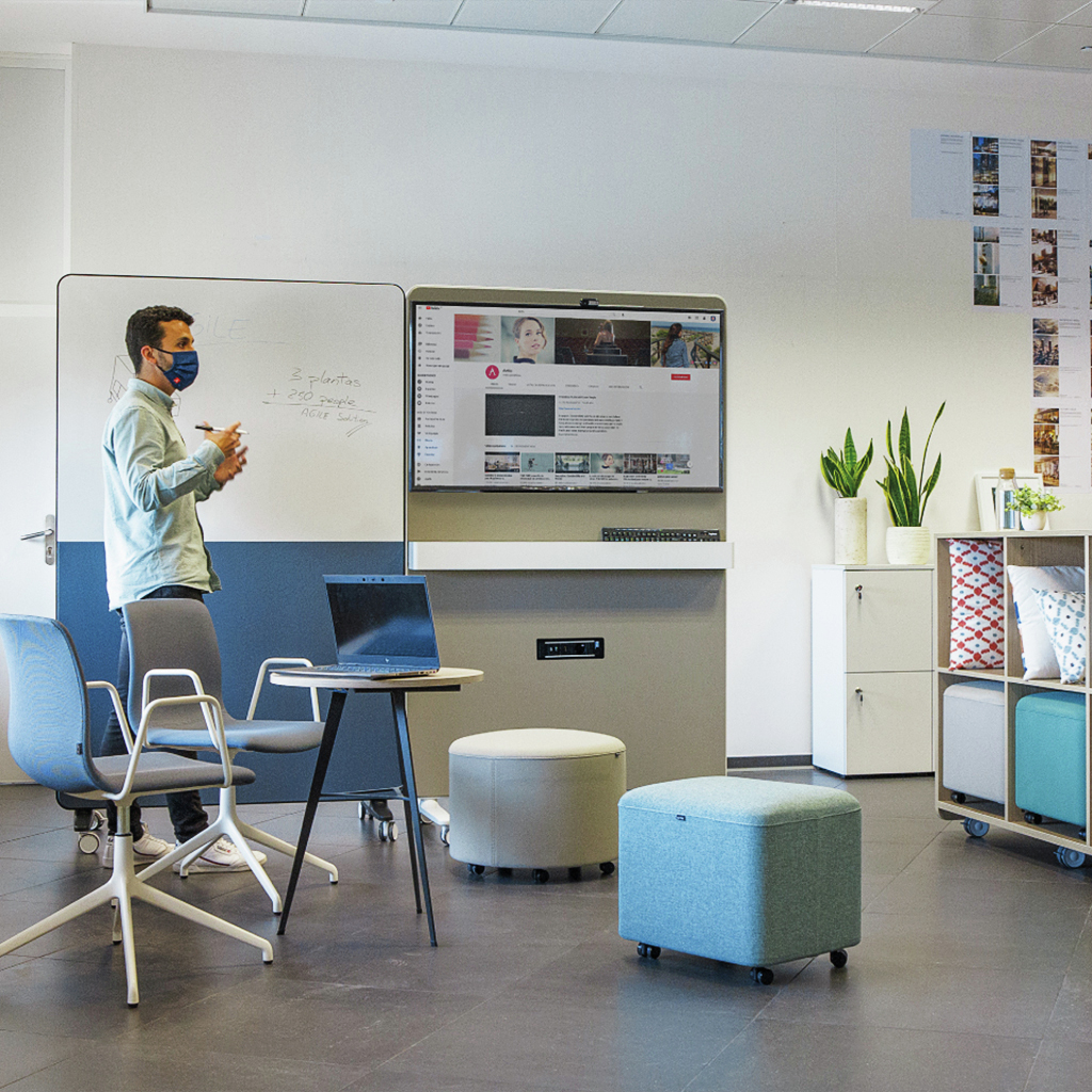 Medienmöbel Caddy 500 | Inwerk Büromöbel